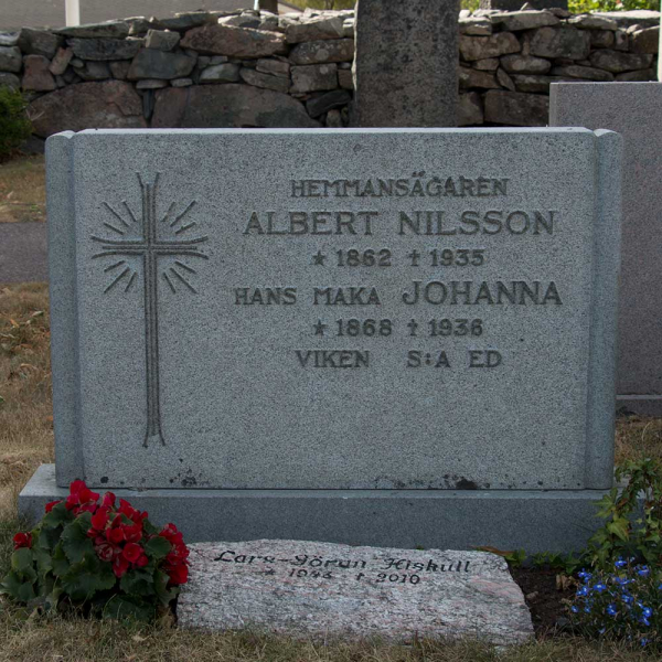Johan Albert och Johanna Nilsson | Kila kyrkogård